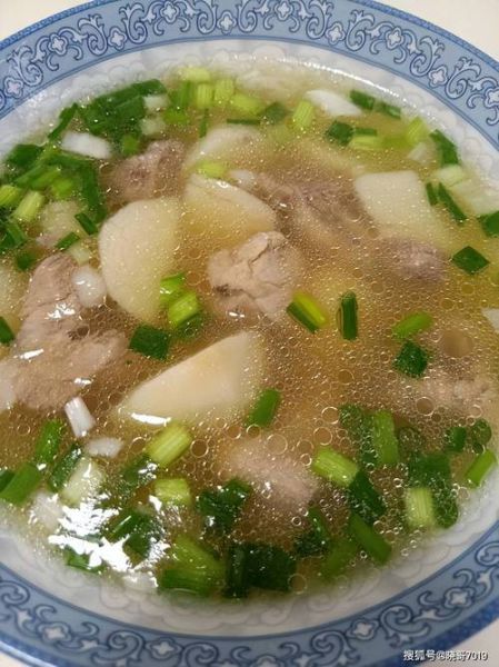 芋头炖排骨汤的做法_芋头炖排骨汤怎么做好吃-第3张图片-山城妙识