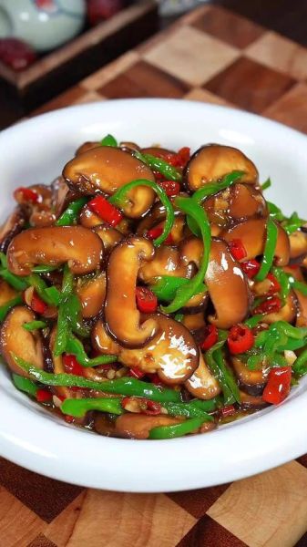 香菇搭配什么菜炒好吃_香菇炒什么菜最香-第2张图片-山城妙识 香菇搭配什么菜炒好吃_香菇炒什么菜最香-第2张图片-山城妙识