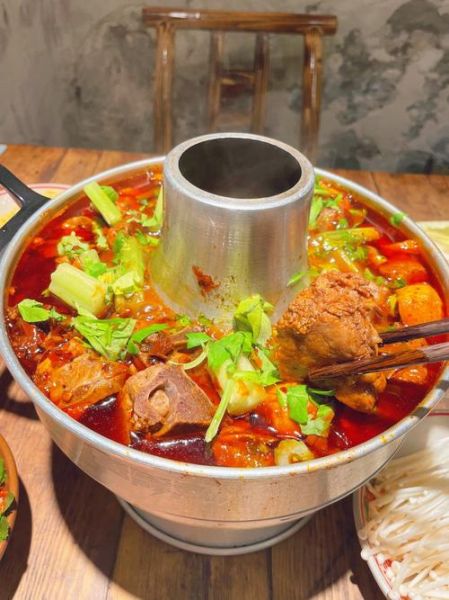 红烧排骨火锅怎么做_红烧排骨火锅怎么做好吃-第1张图片-山城妙识 红烧排骨火锅怎么做_红烧排骨火锅怎么做好吃-第1张图片-山城妙识