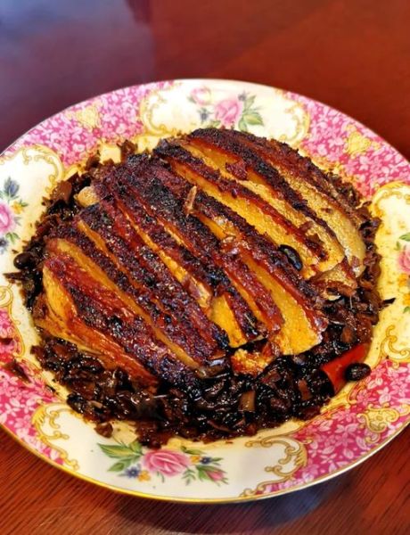 烧白怎么做才肥而不腻_正宗川味烧白做法步骤窍门-第1张图片-山城妙识