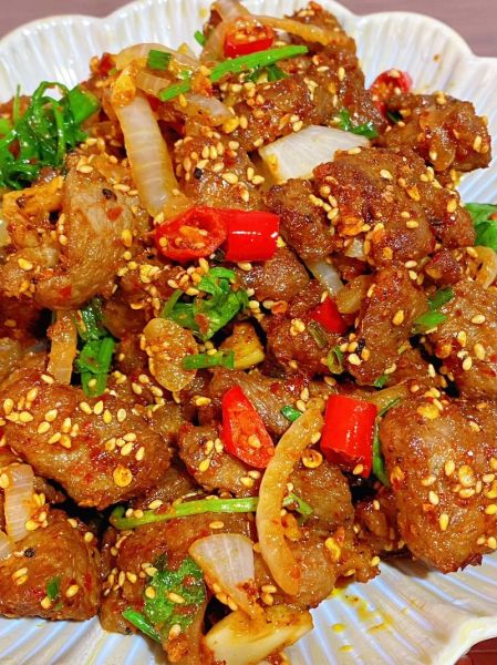 孜然羊肉粒怎么做_孜然羊肉粒腌制多久才入味-第3张图片-山城妙识