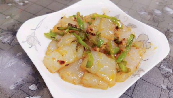 炒凉粉怎么炒不粘锅_炒凉粉的做法大全视频-第2张图片-山城妙识