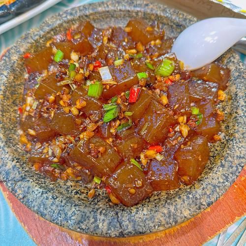 炒凉粉怎么炒不粘锅_炒凉粉的做法大全视频-第1张图片-山城妙识