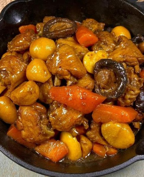 板栗烧鸡翅的家常做法_怎么做好吃又入味-第3张图片-山城妙识