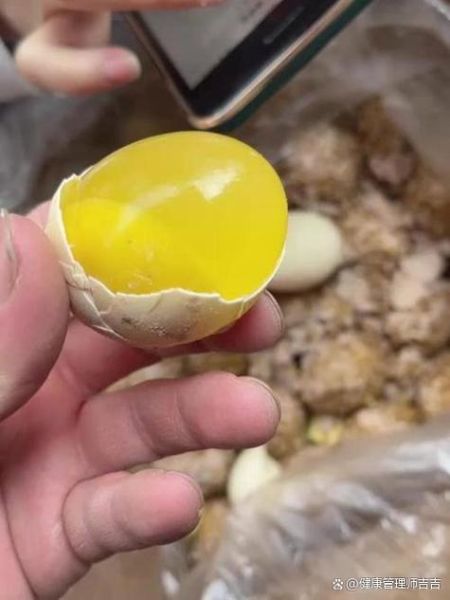 鸡蛋怎样做变蛋_变蛋制作步骤详解-第2张图片-山城妙识