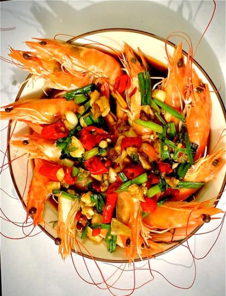 蒸大虾怎么蒸才鲜嫩_蒸大虾需要多长时间-第2张图片-山城妙识