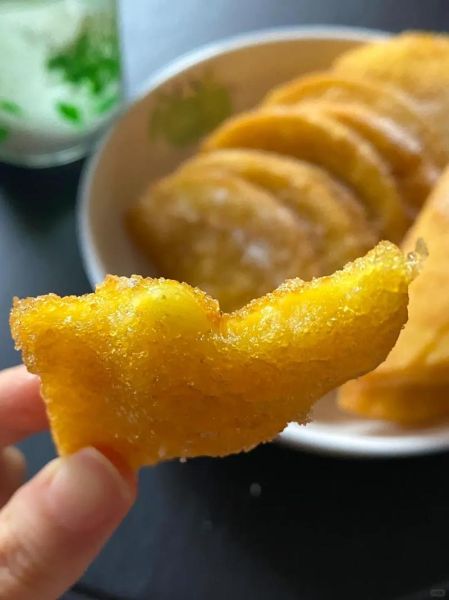 黄米糕的做法_黄米糕怎么蒸才松软-第1张图片-山城妙识 黄米糕的做法_黄米糕怎么蒸才松软-第1张图片-山城妙识