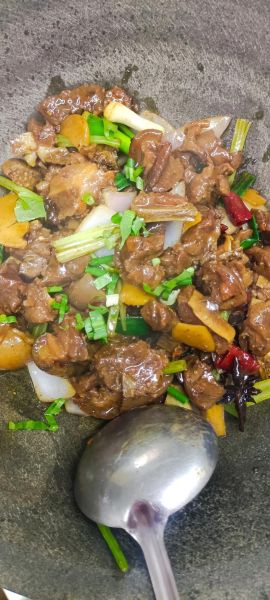 驴肉小炒怎么做_驴肉小炒的家常做法-第2张图片-山城妙识