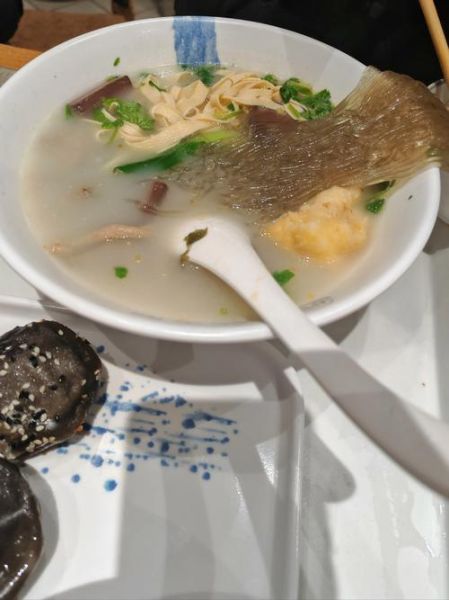 鸭肠粉丝汤的做法_鸭肠粉丝汤热量高吗-第3张图片-山城妙识