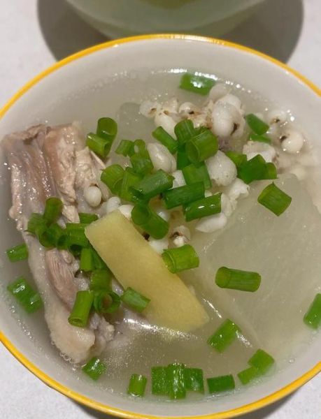 冬瓜薏米排骨汤怎么做_冬瓜薏米排骨汤怎么做好吃-第1张图片-山城妙识