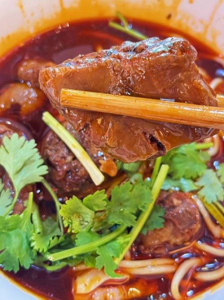 重庆牛肉面怎么做_正宗配料有哪些-第1张图片-山城妙识