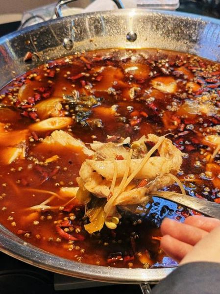 麻辣鱼锅怎么做_麻辣鱼锅家常做法-第3张图片-山城妙识