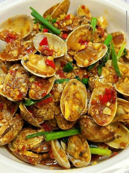 花甲和什么配菜一起炒好吃_花甲炒什么最鲜-第3张图片-山城妙识