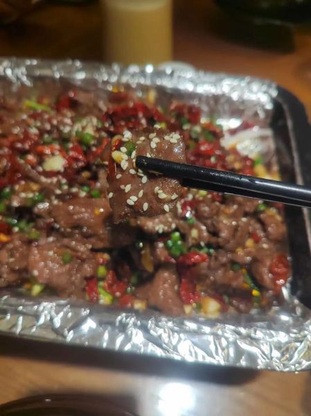 铁板牛肉怎么做才嫩_铁板牛肉图片高清细节解析-第2张图片-山城妙识 铁板牛肉怎么做才嫩_铁板牛肉图片高清细节解析-第2张图片-山城妙识