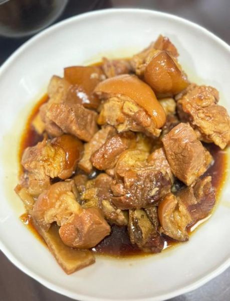 红烧猪蹄怎么做_红烧猪蹄高压锅要多久-第1张图片-山城妙识