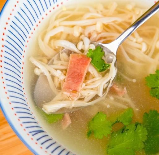 金华火腿是什么肉做的_金华火腿原料揭秘-第1张图片-山城妙识