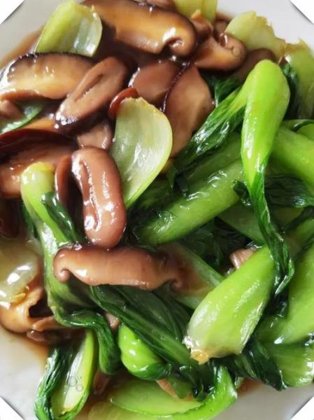 香菇油菜饺子怎么调馅_香菇油菜饺子馅要不要焯水-第3张图片-山城妙识