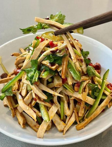 凉拌香干怎么做_凉拌香干热量高吗-第1张图片-山城妙识 凉拌香干怎么做_凉拌香干热量高吗-第1张图片-山城妙识