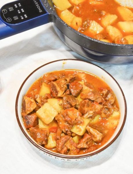 西红柿炖牛腩的营养价值_西红柿炖牛腩的功效与作用-第2张图片-山城妙识