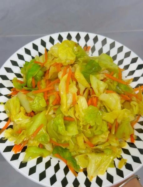 糖醋包菜怎么做_糖醋包菜热量高吗-第1张图片-山城妙识