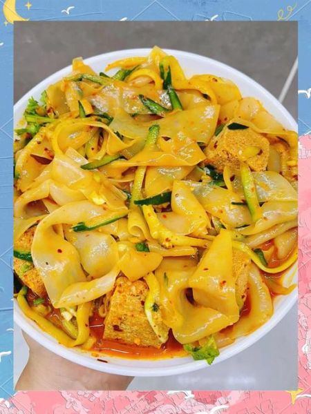 黄瓜拌凉皮怎么做_黄瓜拌凉皮热量高吗-第2张图片-山城妙识