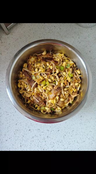 黄豆芽腐乳肉片怎么做_黄豆芽腐乳肉片好吃吗-第3张图片-山城妙识