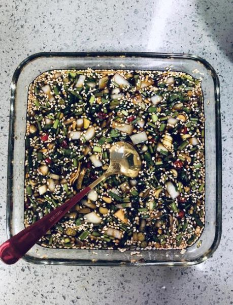 鸡蛋炸酱怎么做_鸡蛋炸酱的家常做法-第1张图片-山城妙识