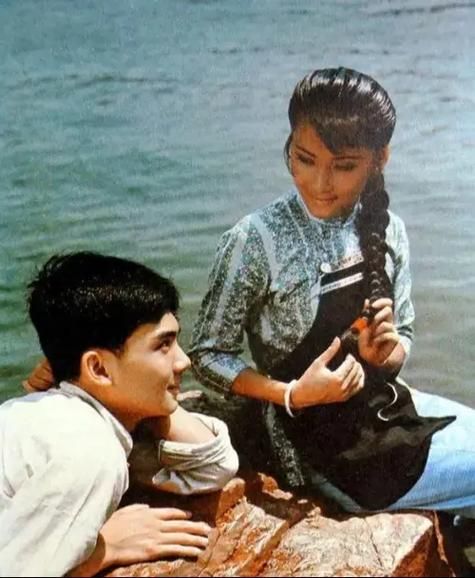 虾球传电视剧演员表_虾球传演员阵容-第1张图片-山城妙识