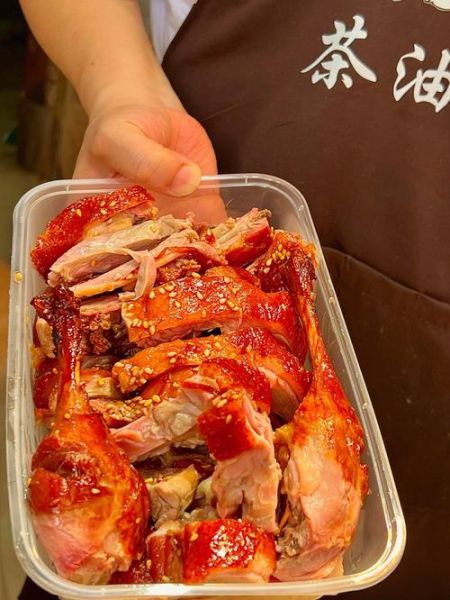 茶油烤鸭怎么做_茶油烤鸭哪里学正宗-第1张图片-山城妙识