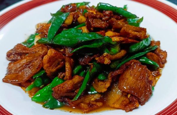 小炒肉怎么做才好吃_小炒肉用哪个部位肉最好-第3张图片-山城妙识