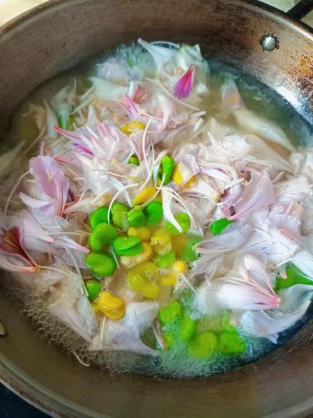 蚕豆汤怎么煮_蚕豆汤的做法窍门-第3张图片-山城妙识 蚕豆汤怎么煮_蚕豆汤的做法窍门-第3张图片-山城妙识
