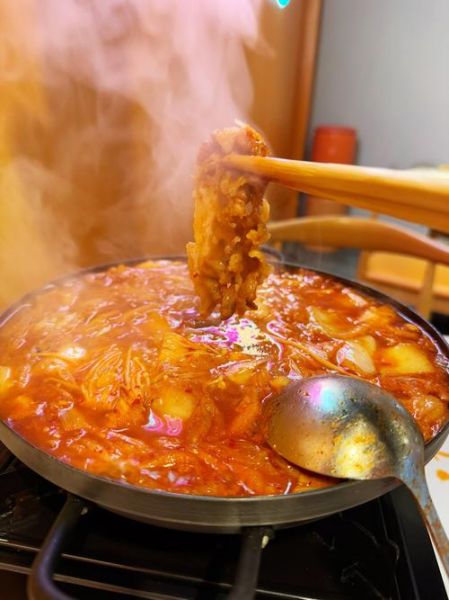 韩国泡菜锅怎么做_正宗韩式泡菜锅配方-第1张图片-山城妙识