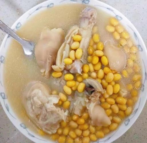 黄豆煲汤的做法大全_黄豆煲汤用什么材料最香-第1张图片-山城妙识