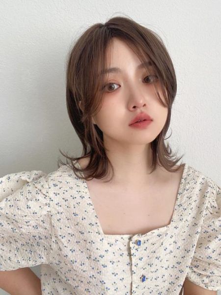 鲶鱼头发型女生适合什么脸型_鲶鱼头发型女生怎么打理好看-第3张图片-山城妙识