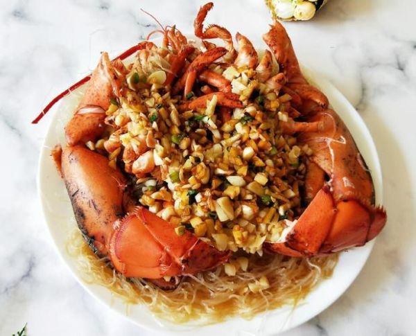 龙虾怎么做才好吃_清蒸还是蒜蓉更香-第3张图片-山城妙识