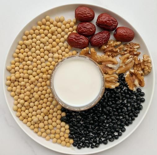 黑豆豆浆怎么做_黑豆豆浆需要提前泡吗-第3张图片-山城妙识