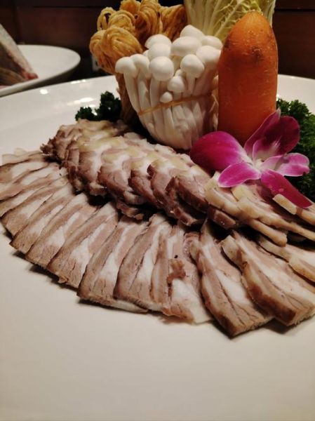 蒸羊肉怎么蒸才嫩_蒸羊肉的做法大全窍门-第1张图片-山城妙识