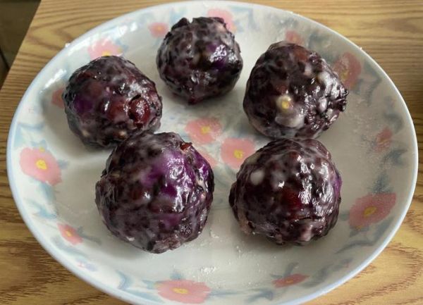 速冻粘豆包怎么吃_粘豆包蒸多久才软糯-第3张图片-山城妙识