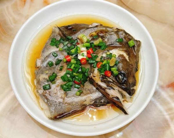鸦片鱼头炖汤怎么做_鸦片鱼头汤的家常做法-第2张图片-山城妙识 鸦片鱼头炖汤怎么做_鸦片鱼头汤的家常做法-第2张图片-山城妙识