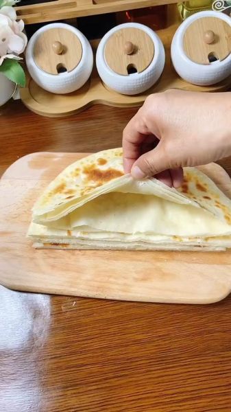 烙饼怎么和面烙出柔软_烙饼柔软技巧-第1张图片-山城妙识