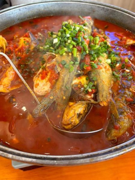 黄骨鱼火锅怎么做_黄骨鱼火锅用什么底料-第2张图片-山城妙识