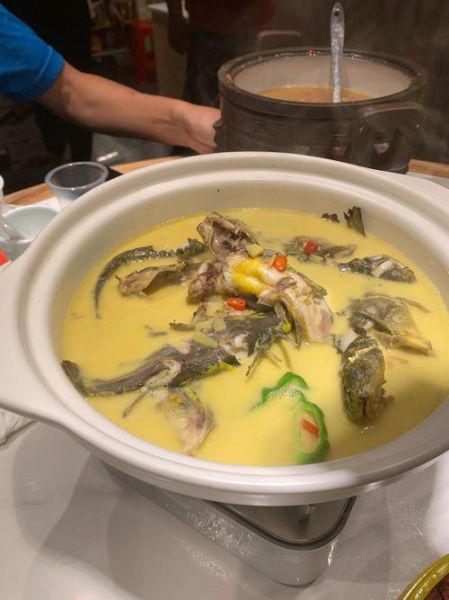 黄骨鱼火锅怎么做_黄骨鱼火锅用什么底料-第1张图片-山城妙识
