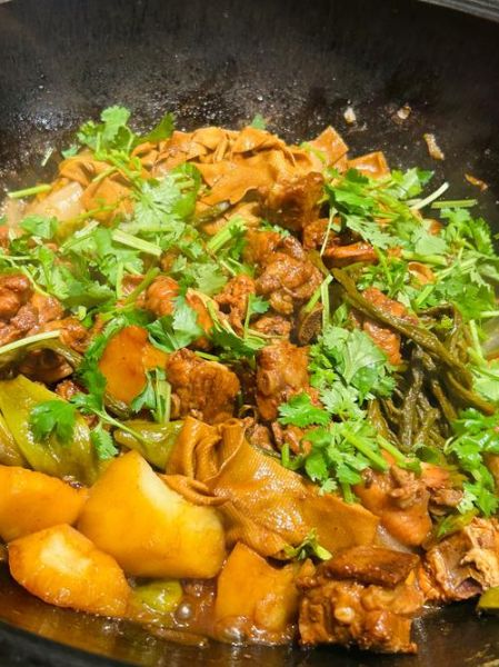 炖锅可以炖什么_炖锅适合炖哪些食材-第1张图片-山城妙识