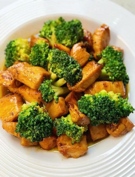 鸡胸肉怎么做好吃又嫩_鸡胸肉家常做法简单方便-第3张图片-山城妙识