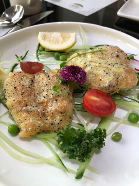 鸡胸肉怎么做好吃又嫩_鸡胸肉家常做法简单方便-第1张图片-山城妙识