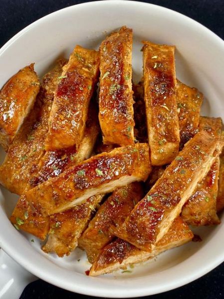 鸡胸肉怎么做好吃又嫩_鸡胸肉家常做法简单方便-第2张图片-山城妙识