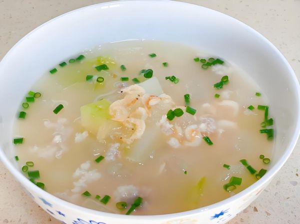 虾米皮怎么做好吃_虾米皮的家常做法-第1张图片-山城妙识