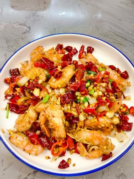 香辣基围虾怎么做_香辣基围虾的家常做法-第2张图片-山城妙识 香辣基围虾怎么做_香辣基围虾的家常做法-第2张图片-山城妙识