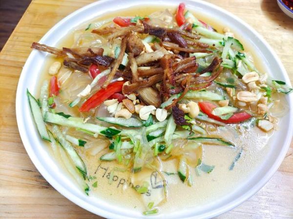 东北拉皮怎么做好吃_东北拉皮热量高吗-第1张图片-山城妙识