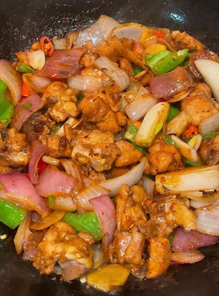 鸡腿肉爆炒怎么炒才嫩_鸡腿肉爆炒需要焯水吗-第3张图片-山城妙识 鸡腿肉爆炒怎么炒才嫩_鸡腿肉爆炒需要焯水吗-第3张图片-山城妙识